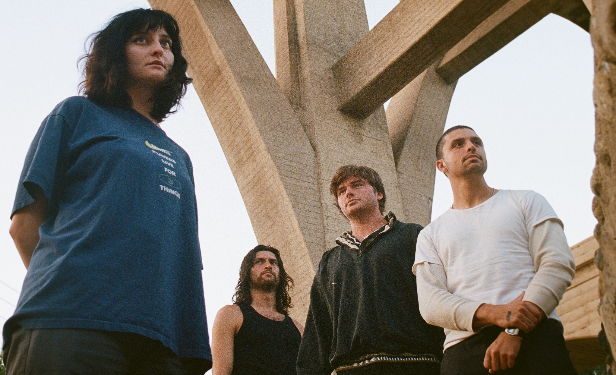 Lucky Number Music :: Kills Birds – Behind